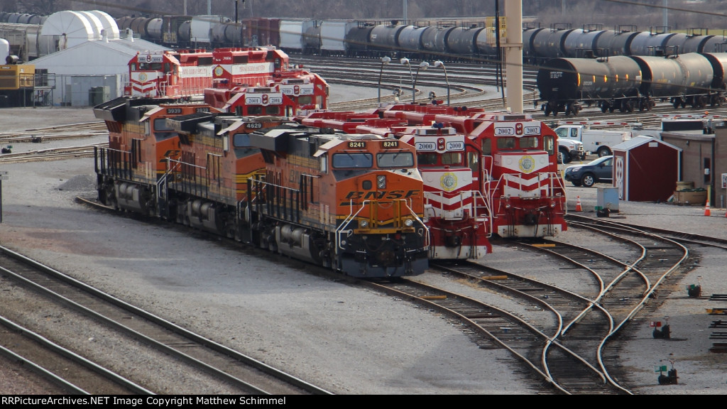 BNSF Orange In the Red TRRA Yard
